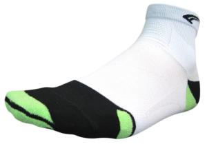 FOOTMAX(フットマックス) FXR002-LGXBK-L ランニング用3Dソックス ロードレースモデル（ライトグレー×ブラック・サイズ：L 26～28cm）靴の通販はau PAY ...