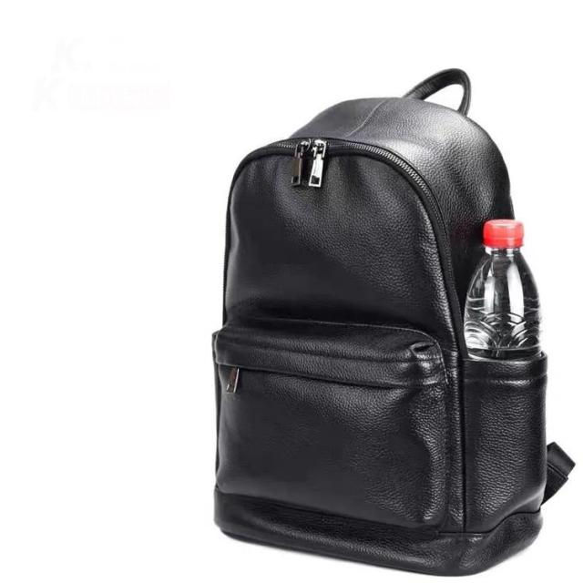 リュック　メンズ　リュックサック 本革　デイパック　ビジネス　バックパック　レザー　通勤通学　旅行　出張　アウトドア　自転車鞄　カバン