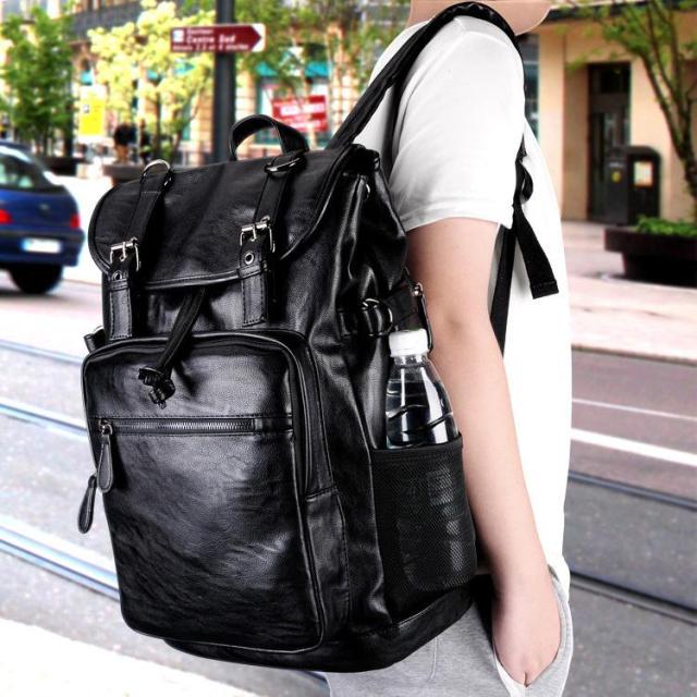 リュック　メンズ　リュックサック 本革　牛革　デイパック　ビジネス　バックパック　レザー　通勤通学　旅行　出張　アウトドア　自転車鞄　カバン　男女兼用