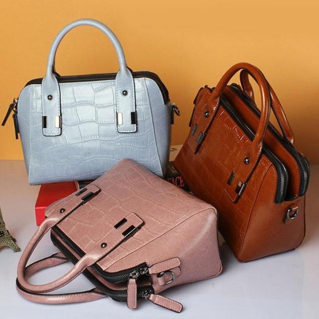 新作 レディースバッグ 本革トートバッグ ショルダーバッグ　ハンドバッグ　バック　通勤通学 収納たっぷり カバン　ビジネス　レザーバッグ