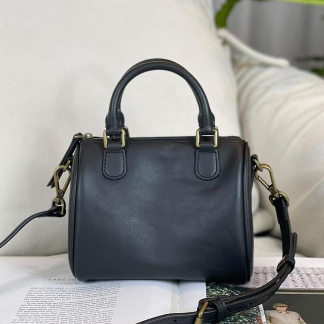 本革　トートバッグ　レディース　レザーバッグ　ショルダーバッグ 革バッグ　かばん　通勤 通学　大人　20代30代40代50代