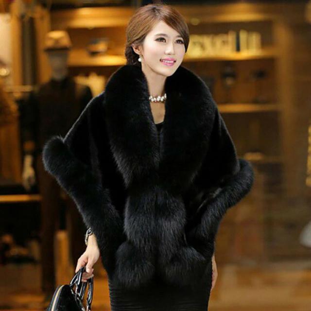 秋冬　コート フェイクファーコート毛皮 ポンチョ ケープ フォックス ファー レディース ボレロ マントコート 肩掛けストール ショール ふわふわボリューム 防寒