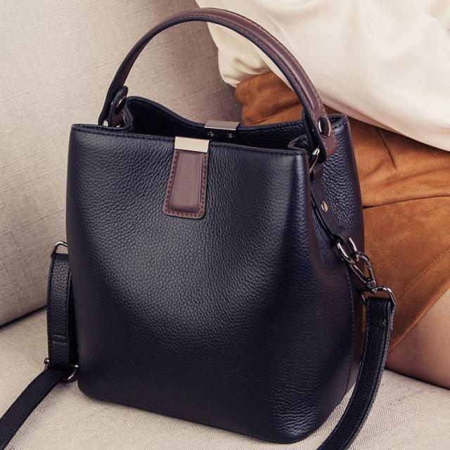 新作 本革　ショルダーバッグ レディース　斜めがけ 2way　ハンドバッグ 本牛革 バッグ レディース ショルダーバッグ 斜めがけ ななめ掛け 肩がけ　バッグ