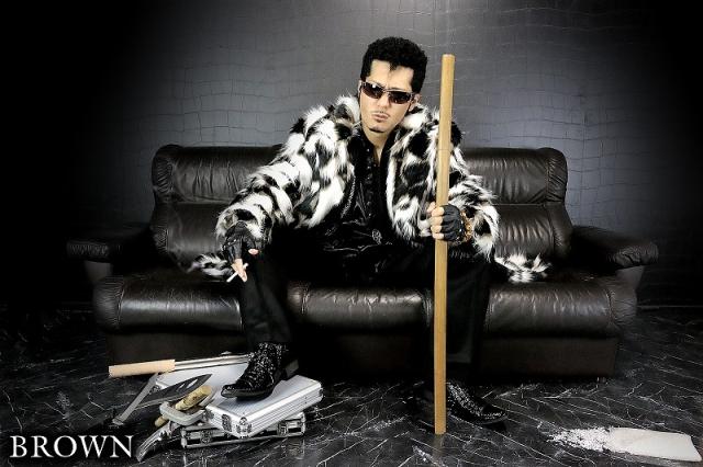 送料無料ポイント2倍 ロング丈ファーコート 茶色 服 ホスト オラオラ系 悪羅悪羅系 ヤクザ ヤンキー チョイ悪 チョイワル 派手 メンズ 悪党の店 バースジャパン BIRTHJAPAN