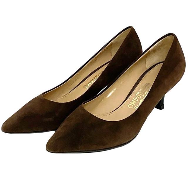 サルヴァトーレ フェラガモ パンプス ec-21586 ブラウン 0519772  美品 靴 23.0cm スエード レザー 中古 Salvatore Ferragamo レディース シューズ シンプル ピンヒール アパレル 定番 人気 レディース 箱付き 革 お洒落 通勤 高級感 ブランド 本物 鑑定済み