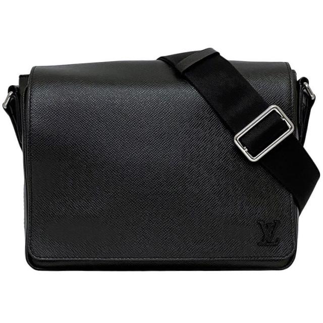 ルイ ヴィトン メッセンジャー バッグ ディストリクト PM f-22016 ブラック ノワール タイガ M30850 美品 ショルダーバッグ タイガレザー 中古 ICタグ LOUIS VUITTON クロスボディ フラップ マグネット シンプル LV ロゴ 黒 男性 女性 ブランド 本物 鑑定済み