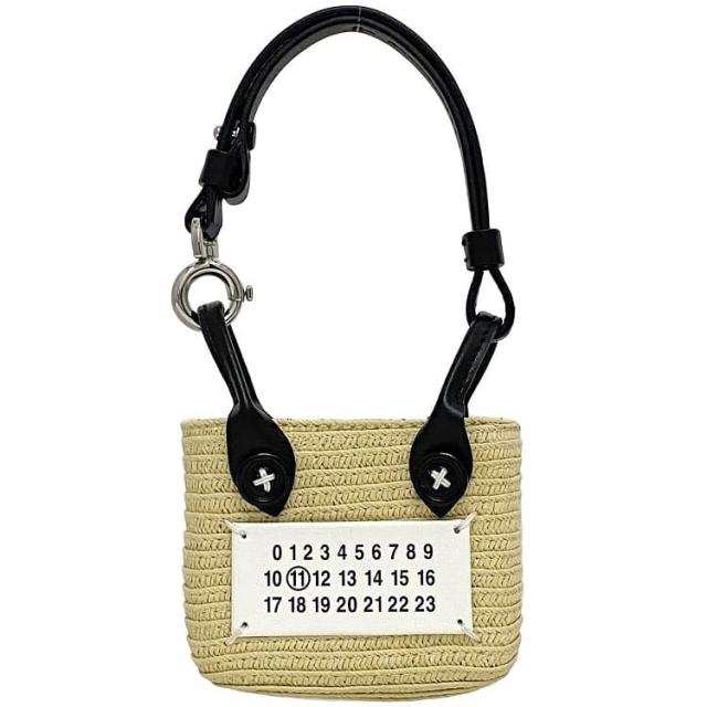 メゾン マルジェラ ミニ カゴ チャーム ec-23806 ベージュ ブラック P01PR 2023 2267 SA1VL0006 P5391 H9678 未使用 美品 ストロー レザー Sランク Maison Margiela キーホルダー バッグチャーム アクセサリー ミニカゴバッグ チャーム ブランド 本物 鑑定済み