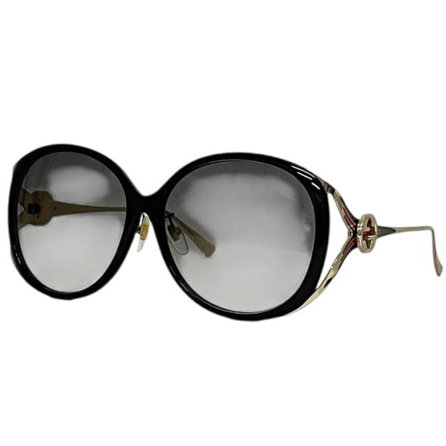 グッチ サングラス f-23921 ブラック ゴールド インターロッキング シェリー GG0226SK 大きいレンズ プラスチック 中古 GUCCI アイウエア 人気 定番 お洒落 上品 シンプル エレガント レディース 女性 高級感 黒 個性的 紫外線 対策 ブランド 本物 鑑定済み