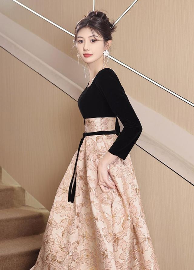 ドレス 大人 ピアノ 発表会 ロングドレス 長袖 半袖 演奏会 演奏会用