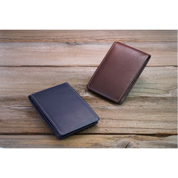 「ハンドワーク」カードが入る小さな小銭入れ ブラウン |b04