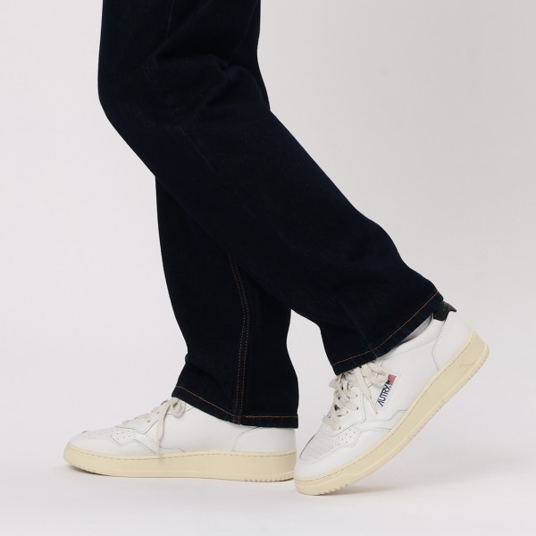オートリー スニーカー メダリスト ホワイト ブラック メンズ AUTRY AULM LL22