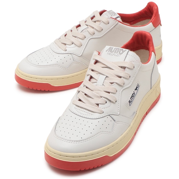 オートリー スニーカー メダリスト MAISON KITSUNEコラボ ホワイト レッド メンズ AUTRY AULM MK02