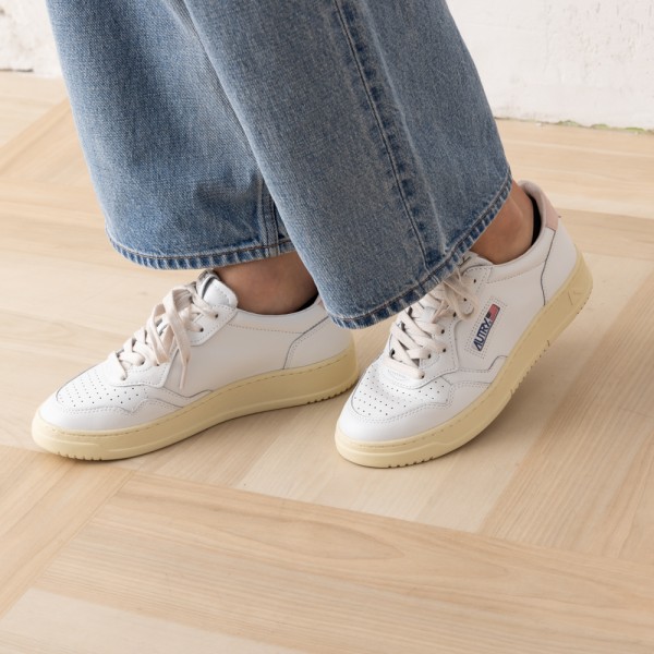 オートリー スニーカー メダリスト ホワイト ピンク レディース AUTRY AULW LL16