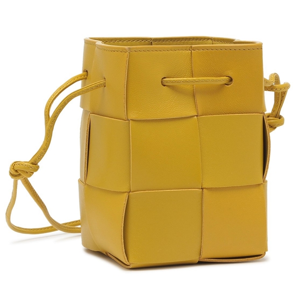 ボッテガヴェネタ ショルダーバッグ カセット クロスボディ ポーチ イエロー レディース BOTTEGA VENETA 680217 VCQC4 7344