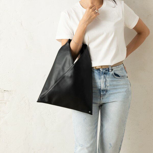 【訳ありアウトレット】エムエムシックス メゾンマルジェラ トートバッグ ジャパニーズバッグ ブラック レディース MM6 Maison Margiela S54WD0043 P4313 T8013【ラッピング不可商品】