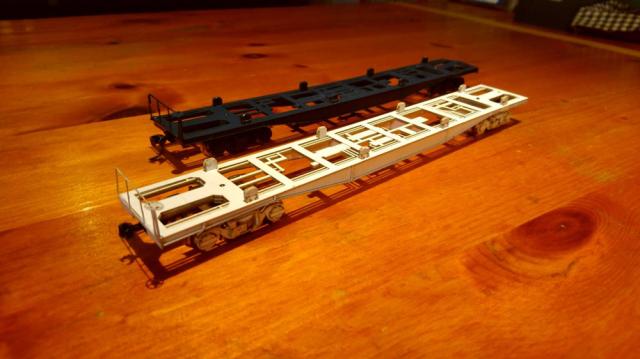 甲府モデル (HO)11-19 コキ10000（4個積み）台車付き ペーパーキット コウフモデル 11-19 コキ10000 4コツミ ダイシャツキ返品種別Bの通販はau PAY マーケット ...