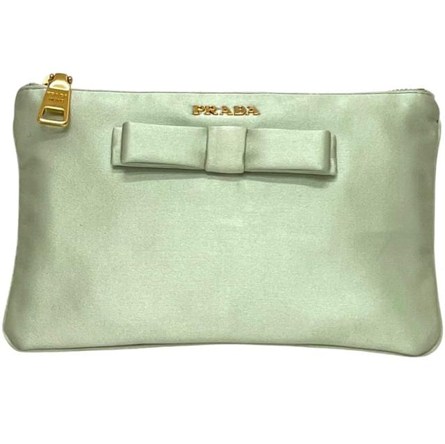 プラダ ポーチ ライトグリーン 美品 サテン 中古 210 PRADA リボン ファスナー ロゴ 金具 小物入れ 箱付き 黄緑 レディース 女性 ミニポーチ ロゴ金具 ゴールド金具 ヴィンテージ 軽い シンプル 定番 人気 リボンモチーフ