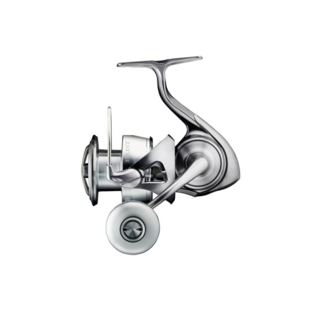 ダイワ 22イグジスト LT5000-C　/ スピニング リール