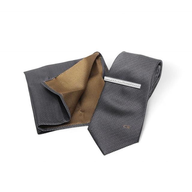 ダニエルウェリントン DANIEL WELLINGTON ネクタイ＆チーフ＆タイバー ３点セット DW02800002 メンズ グレー ネクタイ