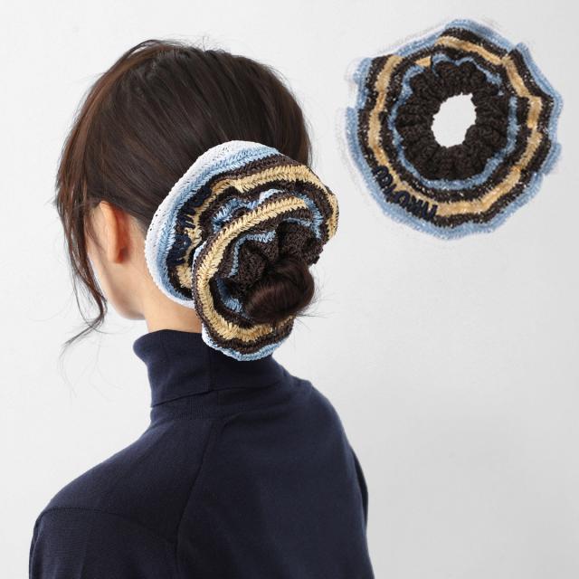 [あす着] ミュウミュウ miu miu シュシュ ヘアゴム レディース CROCHET SCRUNCHIE ロゴ刺繍 ヘアゴム