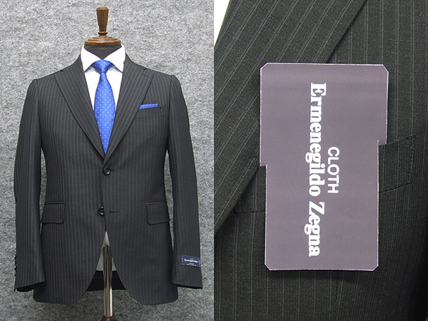 春夏物　濃グレ−/縞　[Ermenegildo Zegna] ゼニア TROPICAL使用 グレー ストライプ　トレンドスタイル2釦スーツ　[A体][YA体]　EZD59
