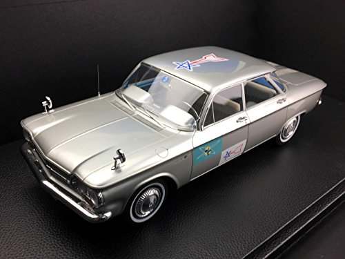 AMIE 1/18 ウルトラマン SSSP 科学特捜隊 専用車 完成品(中古品)