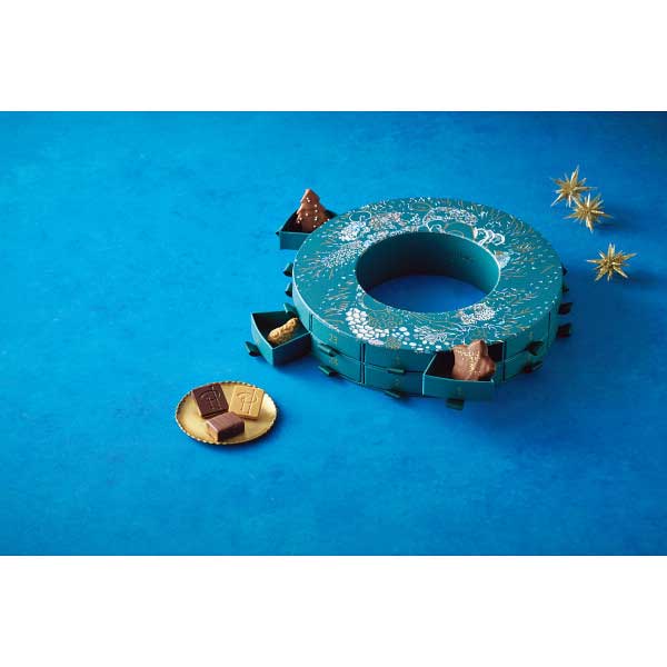 【2025 お歳暮】 ピエール・エルメ・パリ カランドリエ ド ラヴァン シニャチュール ノエル 送料無料