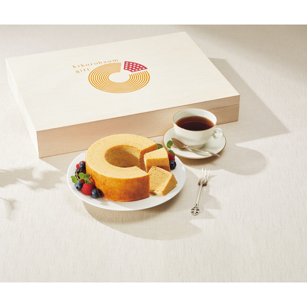 【 送料無料 人気 冬ギフト 】 キコロバウムギフト バウムクーヘン 詰合わせ ギフトセット 焼き菓子 北海道産生乳100%の生クリーム使用 スイーツ グルメ 誕生日 洋菓子 出産内祝い 結婚 お返し お祝い