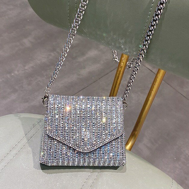 O2レディース バッグ クリスタルショルダーバッグ キラキラ．ラインストン パーティーバック