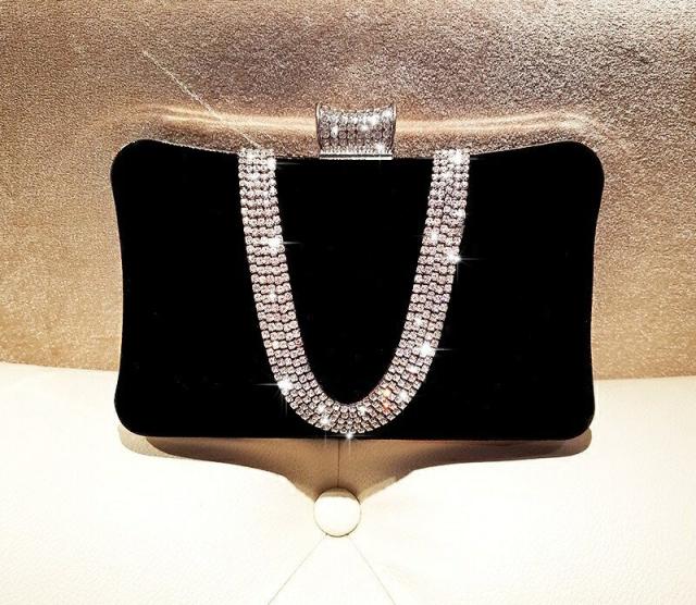 O5-2クラッチバッグ レディース バッグ クリスタルショルダーバッグ キラキラ．ラインストン パーティーバック