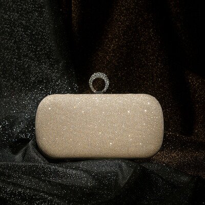 O7クラッチバッグ レディース バッグ クリスタルショルダーバッグ キラキラ．ラインストン パーティーバック