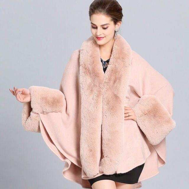 毛皮風ミンクケープ ．ファーショール ファーストール ポンチョ ボレロ ストール．