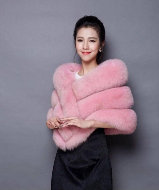 フェイクファー ストール レディース 大判ショール 豪華高級ケープ．フェイクファー肩掛け ショール