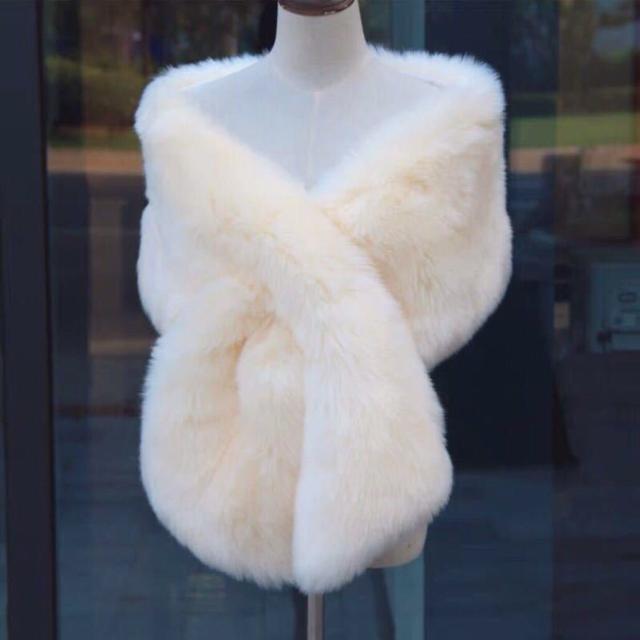 毛皮風ミンクケープ ．ファーショール ファーストール ポンチョ ボレロ ストール