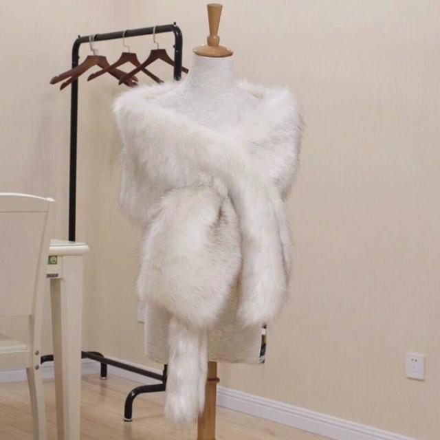 毛皮風ミンクケープ ．ファーショール ファーストール ポンチョ ボレロ ストール．