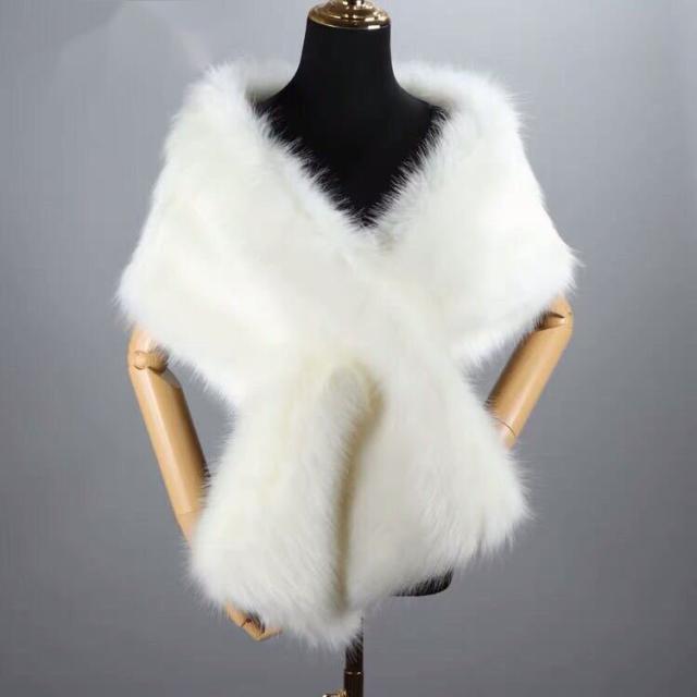 毛皮風ミンクケープ ．ファーショール ファーストール ポンチョ ボレロ ストール．