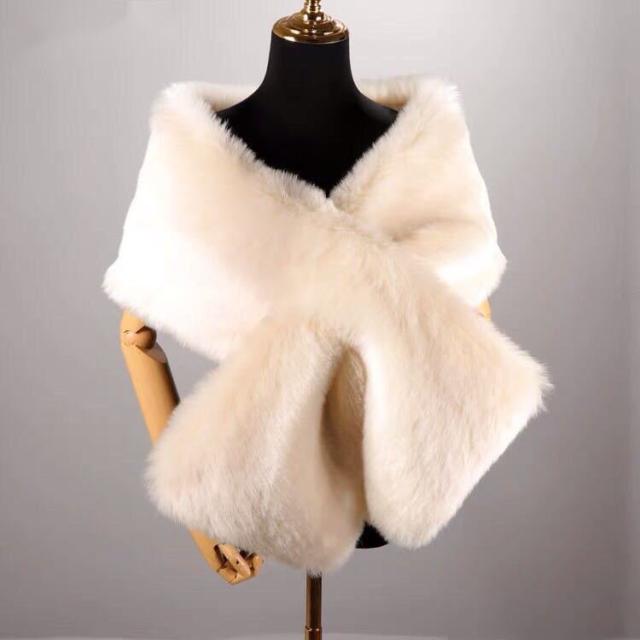 毛皮風ミンクケープ ．ファーショール ファーストール ポンチョ ボレロ ストール．