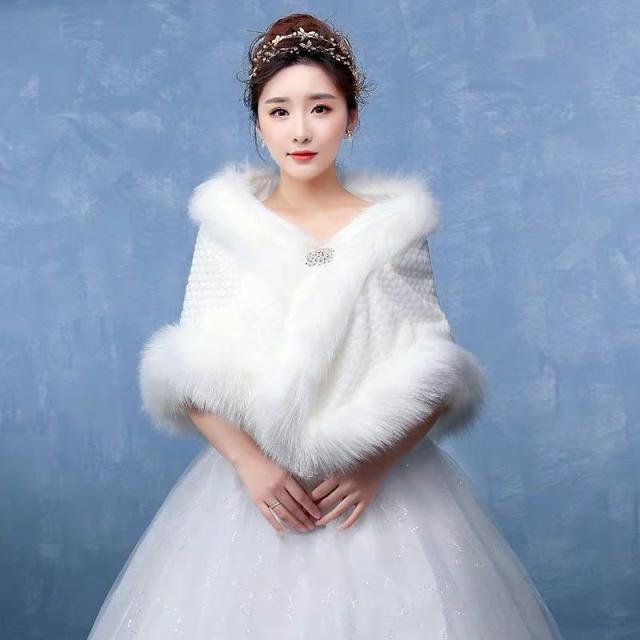 豪華肩掛け 大判ショール ファーストール ．毛皮ケープ 結婚式 ボレロ