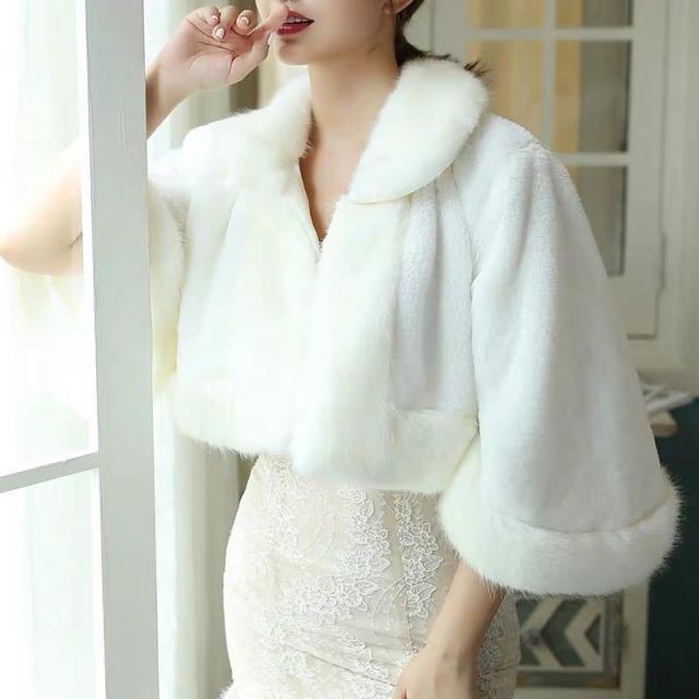 豪華肩掛け 大判ショール ファーストール ．毛皮風ケープ 結婚式 ボレロ