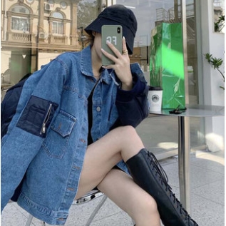 アウター ブルゾン ジャケット Gジャン 上着 袖あり 長袖 ボリューム袖 萌袖 襟付き 切り替えデザイン ドッキング 切り替えデザイン ドッキング ポケット 前開き デニム かわいい カジュアル おしゃれ お洒落 かっこいい ラフ メンズライク ボーイッシュ スポーティー 個性的