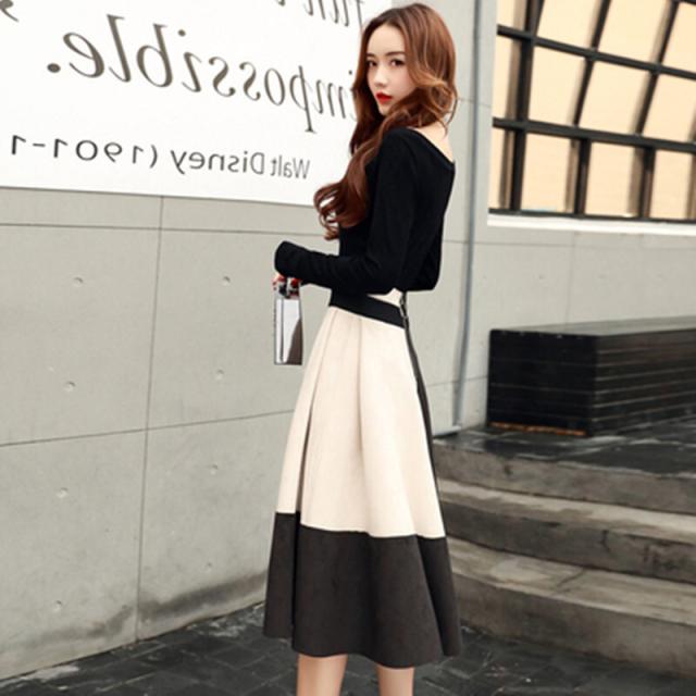 トップス スカート セットアップ フレアスカート 膝丈 ひざ丈 ミモレ ミモレ丈 袖あり 長袖 Uネック 襟なし フレア セミフレア スリム タイト 細身 Aライン ウエストマーク 切り替えデザイン 上下セット 2点セット かわいい 大人可愛い きれいめ シンプル 大人 上品 おしゃれ