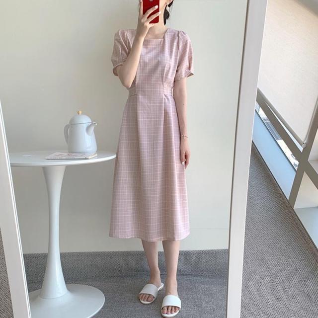 ワンピース フレアワンピース 膝丈 ひざ丈 袖あり 半袖 スクエアネック 襟なし フレア セミフレア Aライン ウエストマーク かわいい 大人可愛い きれいめ シンプル カジュアル 大人 上品 おしゃれ 大人女子 こなれ感 ラブリー キュート ガーリー チェック柄 格子柄 春 夏 10代