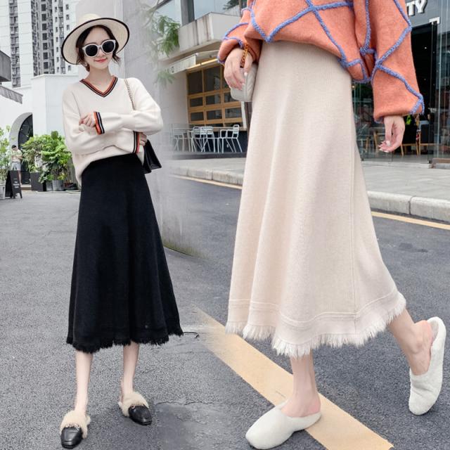 タッセルスカート スカート ボトムス レデイース ニットスカート ロング丈 Aライン ハイウエスト タッセル かわいい 大人可愛い きれいめ シンプル カジュアル 上品 おしゃれ レトロ こなれ感 ラフ キュート エレガント 無地 秋 冬 10代 20代 30代 40代 オフィス OL 通勤 学生