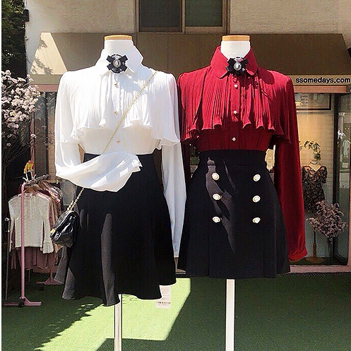 フリル 長袖 シャツ ブラウス トップス 袖あり 襟付き シフォン フリル 前開き チョーカー風 かわいい 大人可愛い きれいめ シンプル 大人 上品 おしゃれ かっこいい 大人女子 こなれ感 マニッシュ ラブリー キュート ガーリー 個性的 エレガント モダン フォーマル とろみ感