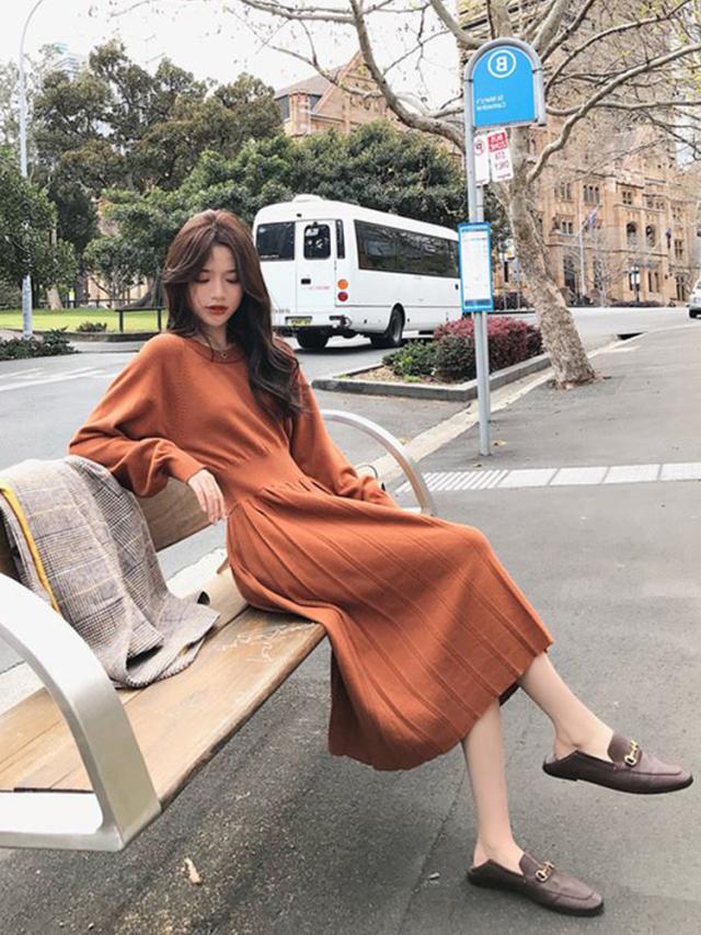 ニット ロング プリーツ ワンピース フレアワンピース 膝下 ロング丈