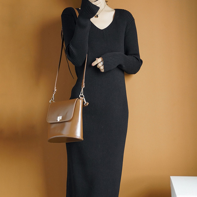ワンピース 膝下 ミモレ ミモレ丈 袖あり 長袖 ニット かわいい 大人可愛い きれいめ シンプル カジュアル おしゃれ お洒落 大人可愛い 大人女子 こなれ感 ラフ キュート ガーリー ルーズ 個性的 主役級 とろみ感 抜け感 無地 春 夏 秋 冬 オールシーズン シーズンレス 誕生日
