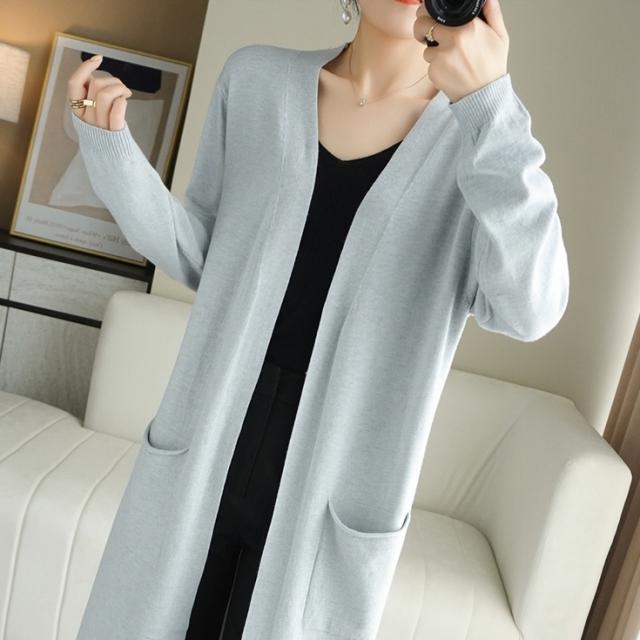 トップス カーディガン ロング ロング丈 袖あり 長袖 Vネック 襟なし ポケット 前開き ウール 薄手 かわいい 大人可愛い シンプル カジュアル 大人 おしゃれ お洒落 大人女子 ラフ 無地 秋 冬 10代 20代 30代 40代 オフィス OL 通勤 デート お出かけ 公園デビュー 女子会