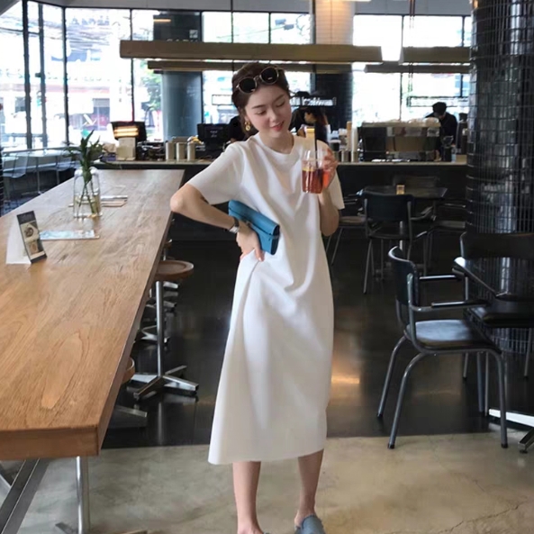 ワンピース ワンピドレス 膝下 ロング ロング丈 袖あり 半袖 ラウンドネック 襟なし ストレート Iライン 綿 薄手 かわいい 大人可愛い きれいめ シンプル カジュアル 大人 おしゃれ お洒落 かっこいい アジアン エスニック 大人女子 ラフ 無地 夏 20代 30代 レディース 女性用