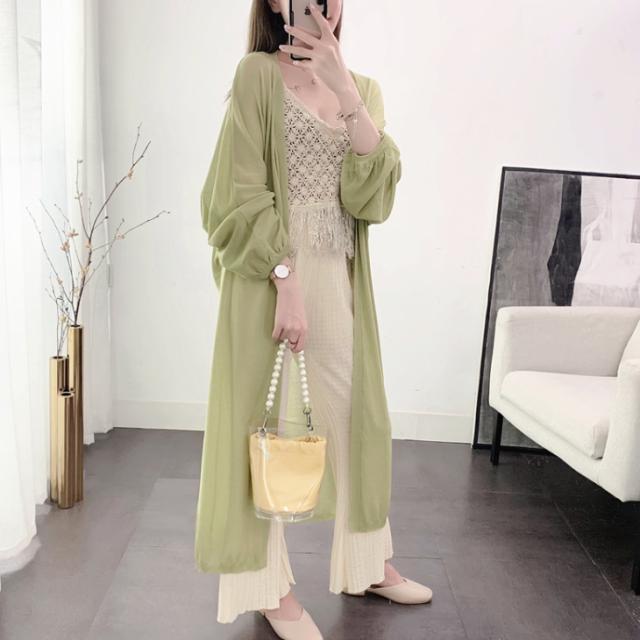 トップス カーディガン ロング丈 袖あり 長袖 ボリューム袖 Vネック 襟なし 前開き 透け感 サマーニット かわいい 大人可愛い シンプル カジュアル おしゃれ アジアン エスニック ラフ 無地 春 夏 秋 20代 30代 40代 レディース 通勤 デート お出かけ 公園デビュー 女子会