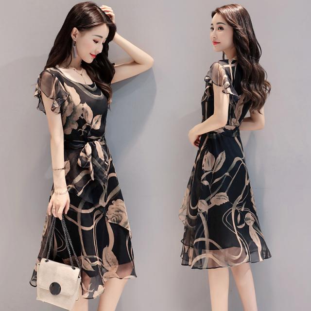 ワンピース フレアワンピース ワンピドレス ショート ショート丈 袖あり 半袖 フレアスリーブ Uネック ラウンドネック 襟なし フレア セミフレア Aライン フリル ウエストゴム 透け感 かわいい 大人可愛い きれいめ 大人 上品 おしゃれ 大人女子 こなれ感 個性的 クール